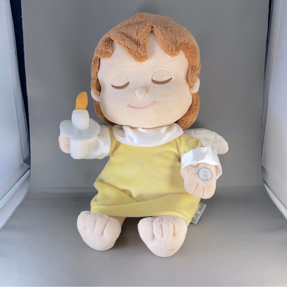 Hallmark | Toys | Hallmark Marys Angels Musical Light Up Plush This ...